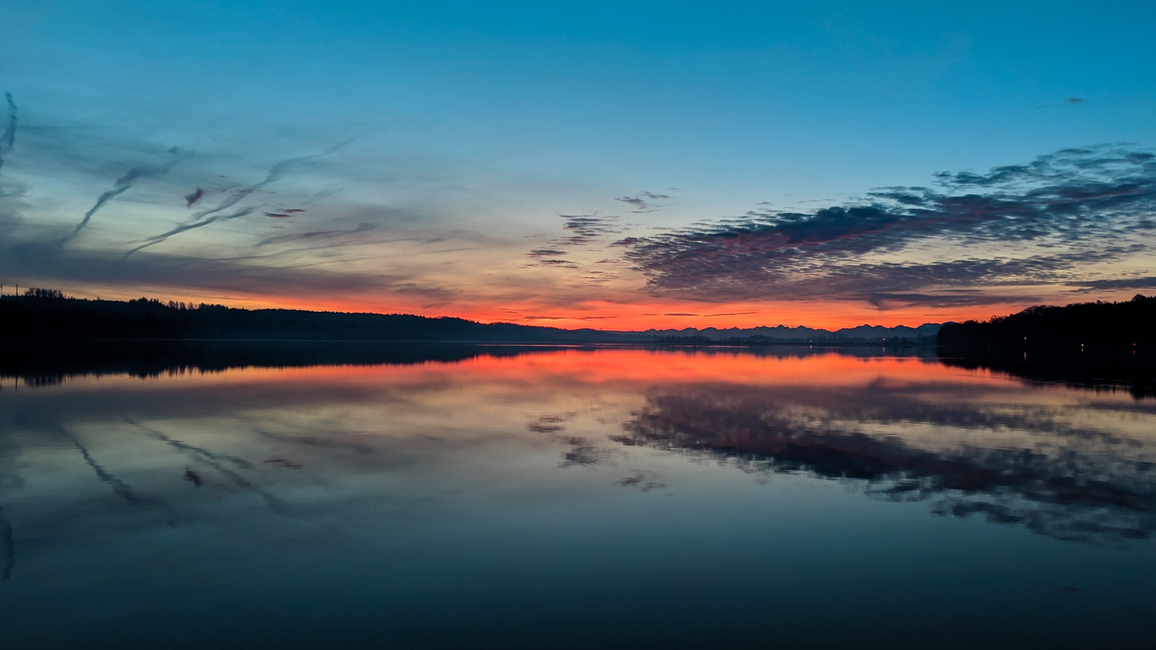 Jammy Jellyfish 22.04 Wallpaper Competition Winners! - Desktop - Ubuntu ...